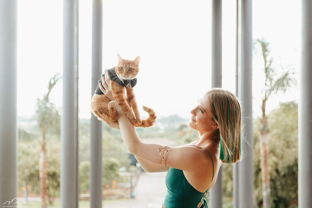 Kyk net so ’n purr-fekte metgesel by matriekafskeid! | Netwerk24