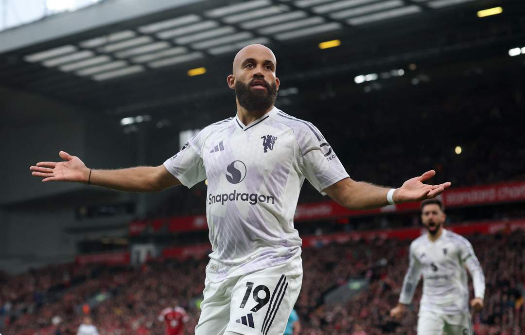 Manchester United skok Liverpool op Anfield | Netwerk24