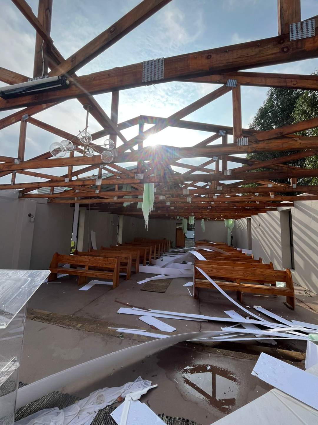 ‘Tornado’, haelstorm se skade in Oos-Vrystaat nog bepaal | Netwerk24