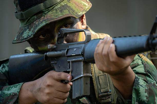 Thailand staak vredespakt met Kambodja nadat landmyn soldaat vermink ...