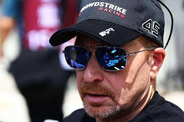 CrowdStrike-stigter Kurtz koop aandele by Mercedes-F1-span | Netwerk24