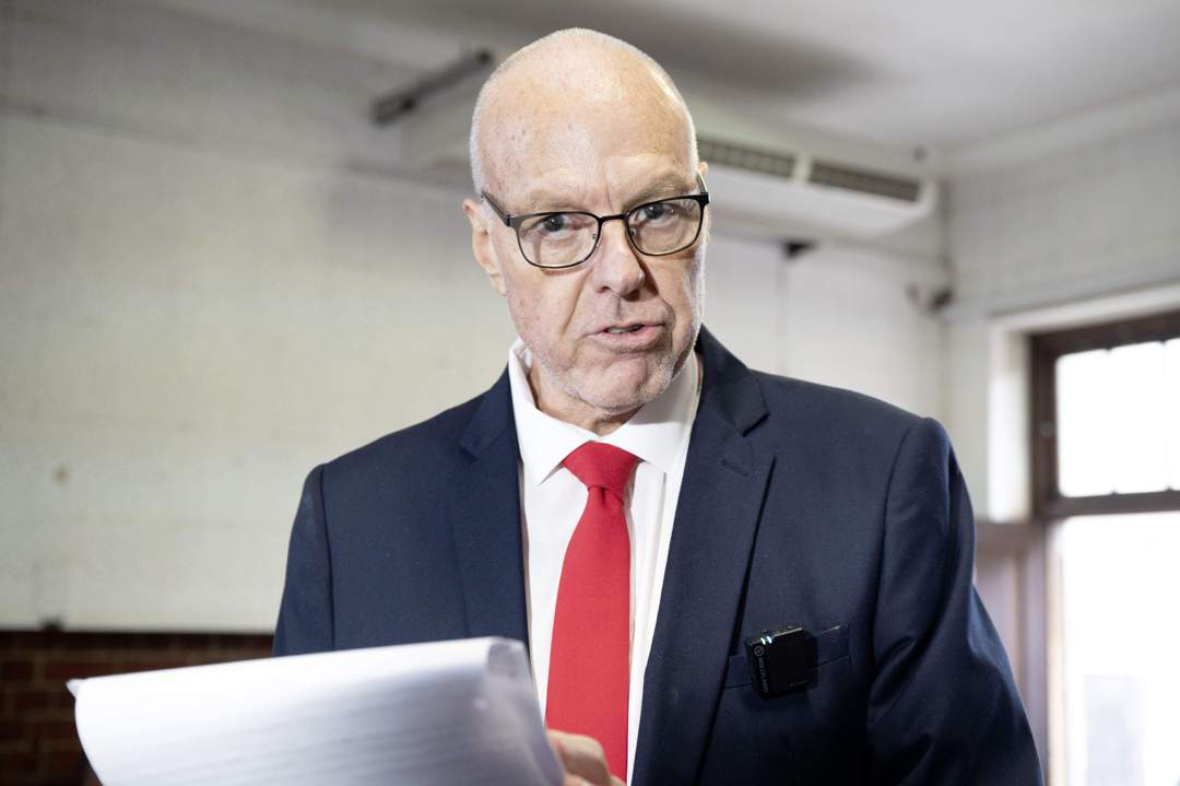 Louis in hof: ‘Dezzi is my lewe; sy word geboelie’ | Netwerk24