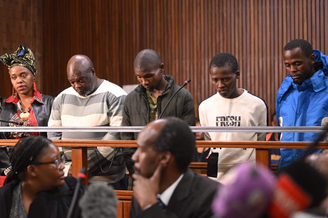 5 in hof ná mans as soldate vir Rusland gewerf is | Netwerk24