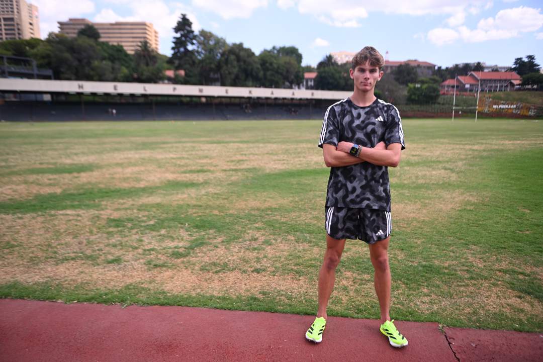 Leendert hardloop die wêreld plat ... en maak nog tyd vir matriek ...
