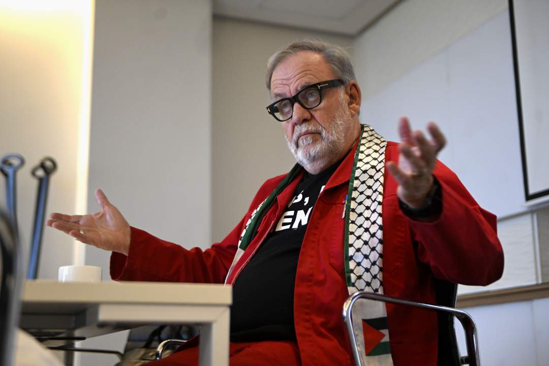 Carl Niehaus: ‘Hulle noem my seuntjie ’n h**rkind’ | Netwerk24