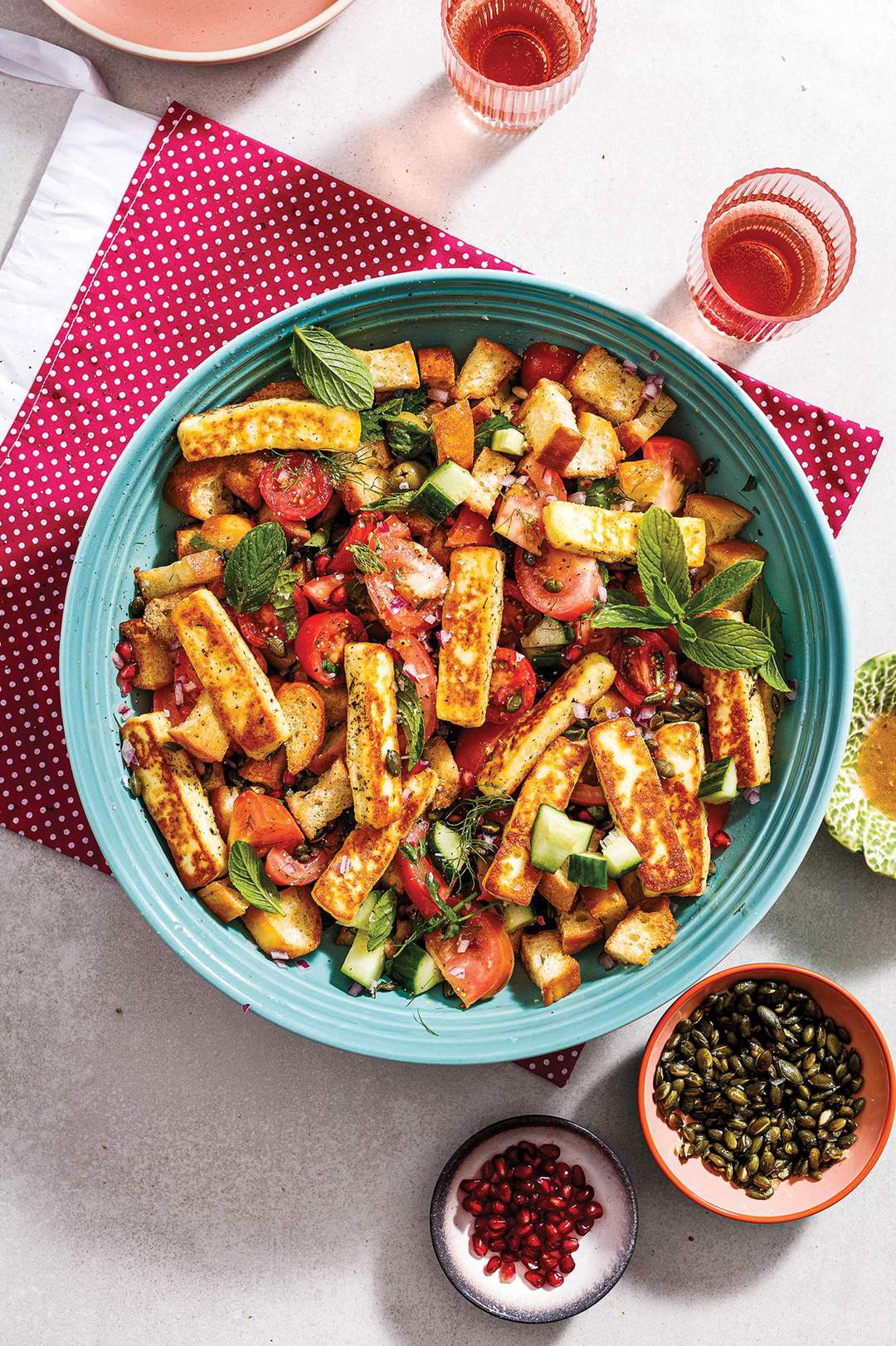 KYK + KOOK | Panzanella met halloumi | Netwerk24