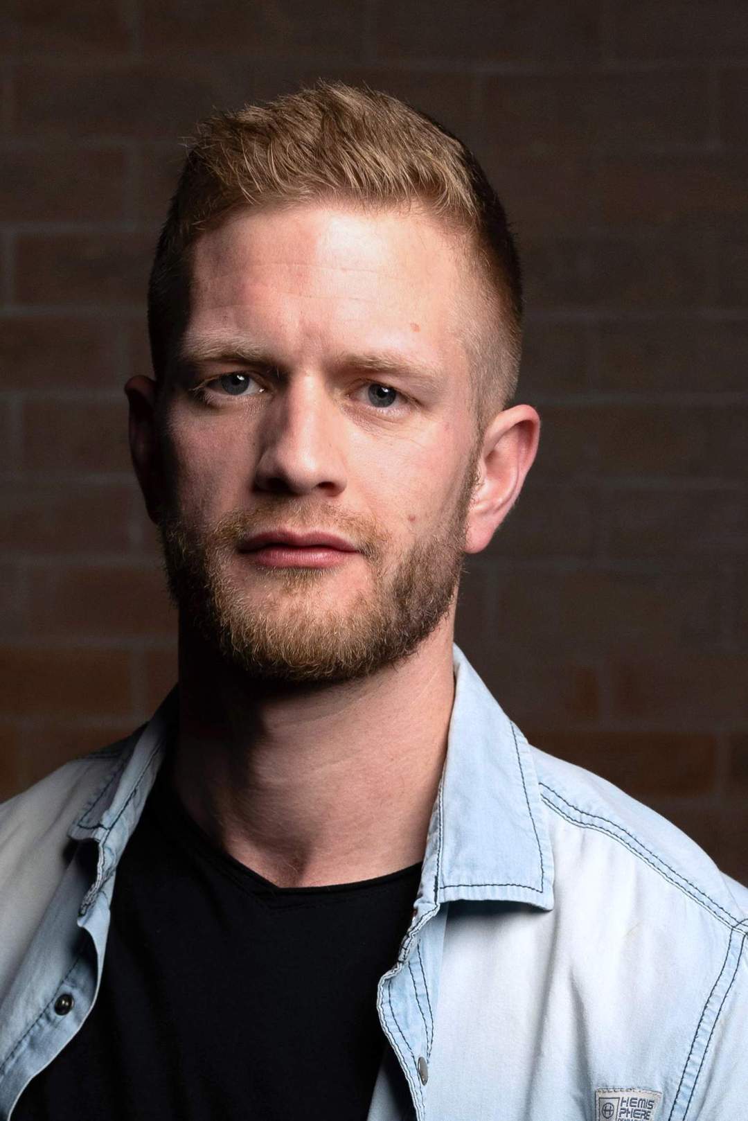 Abel Knobel duik kop eerste in nuwe karakter in ‘Diepe Waters’ | Netwerk24