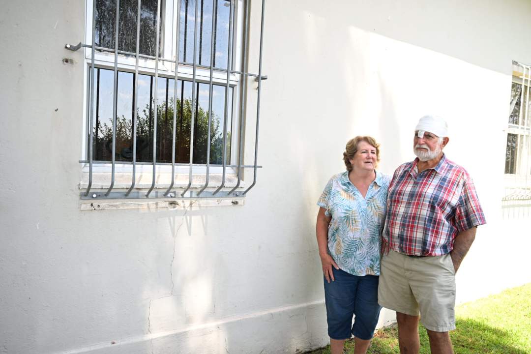 Man (72) in gesig gewond in aanval op plaas in Joostenbergvlakte ...
