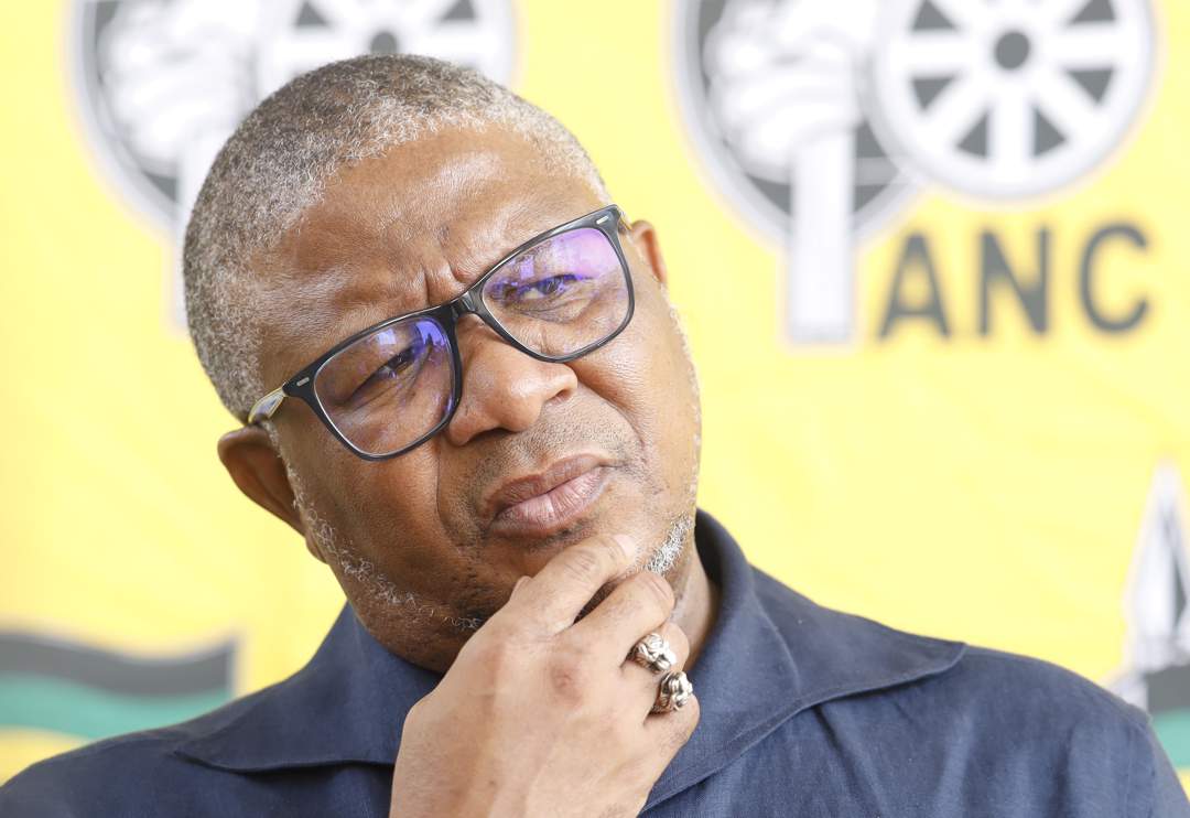 ANC waarsku oor ‘eksistensiële krisis’, terwyl SAKP eie pad stap ...