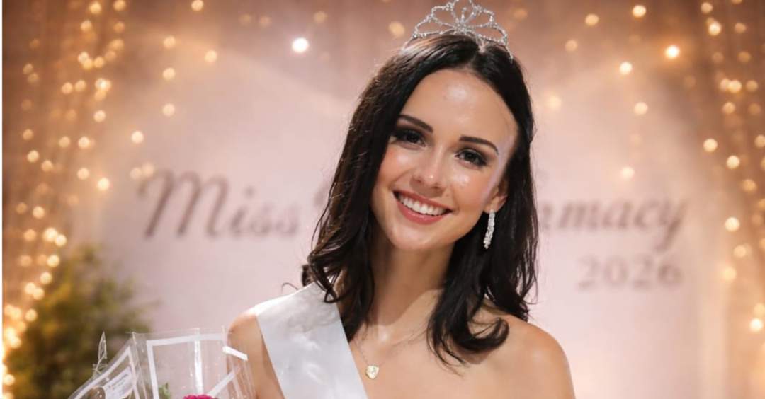 ‘Diepe Waters’ se Leshané Chatwind as Mej. Farmasie 2026 gekroon ...