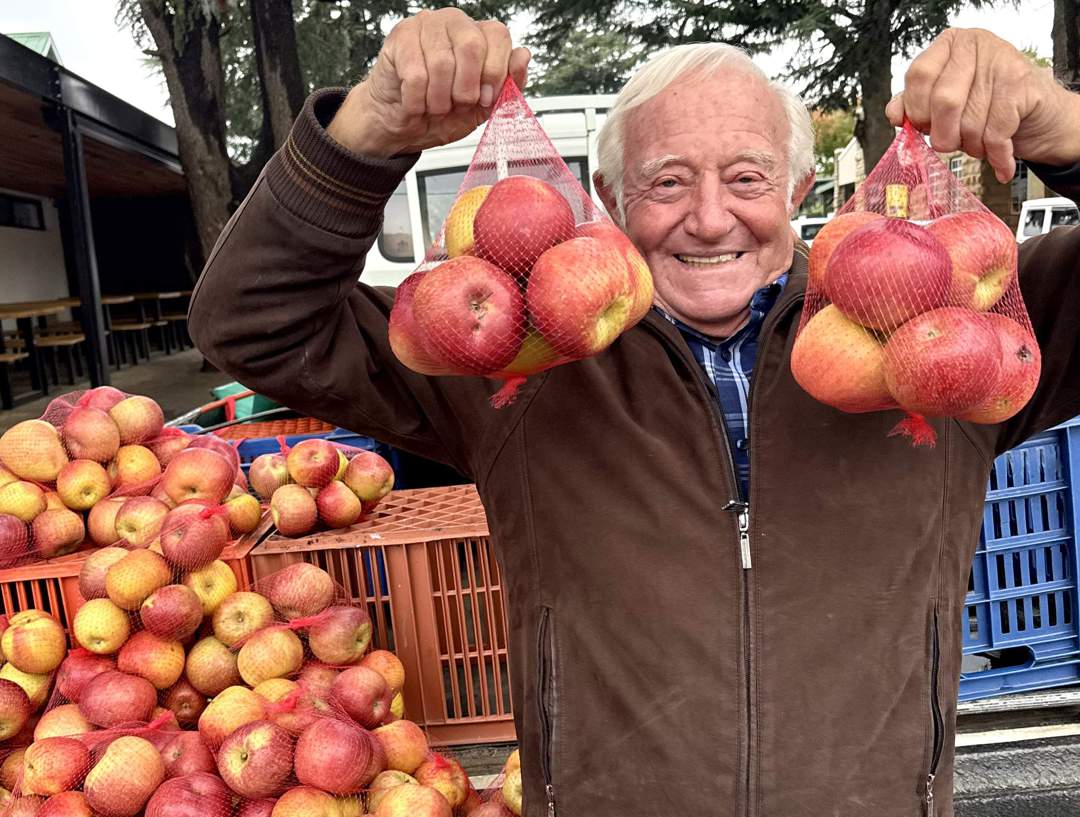 LESERSFOTO | Appels uit die Vrystaat vir Afrika! | Netwerk24