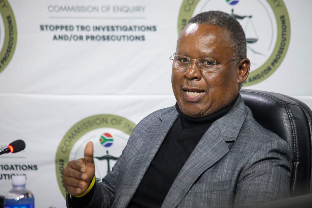 WVK-vervolgings: ANC wou slapende honde nie wakker maak – Chikane ...